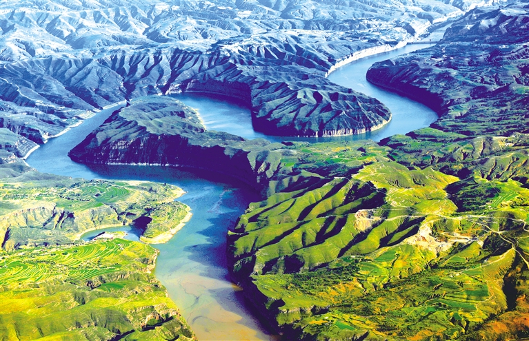 内蒙古日报数字报-世界荒漠化治理看鄂尔多斯